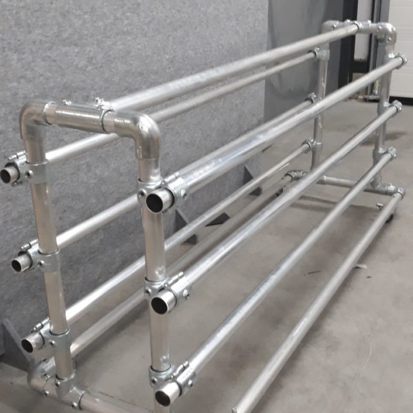 Structure tubulaire - L.M.Bâches